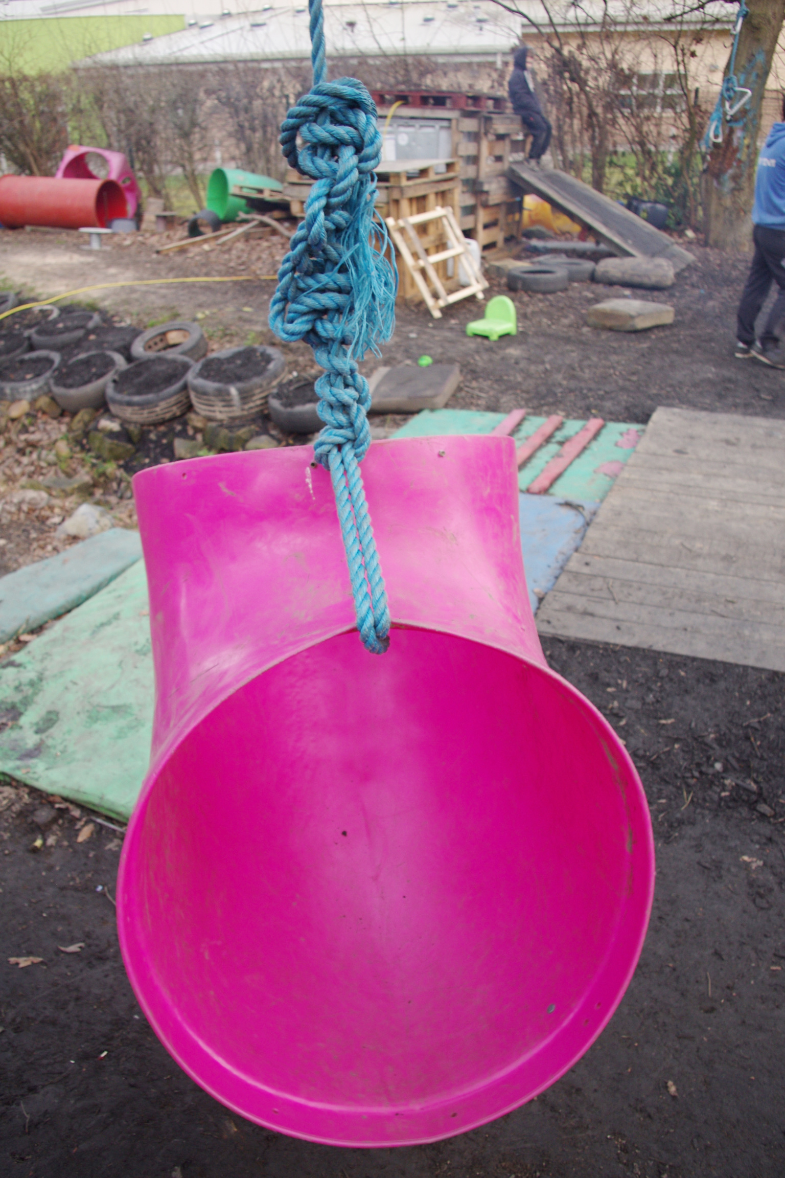 Inspiring loose parts play – Kitcamp